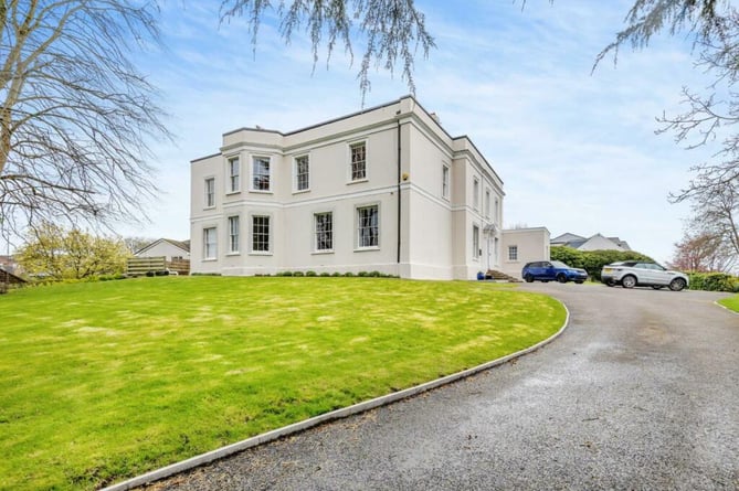 Chepstow mansion for sale is "elegant" Georgian property - with a ...