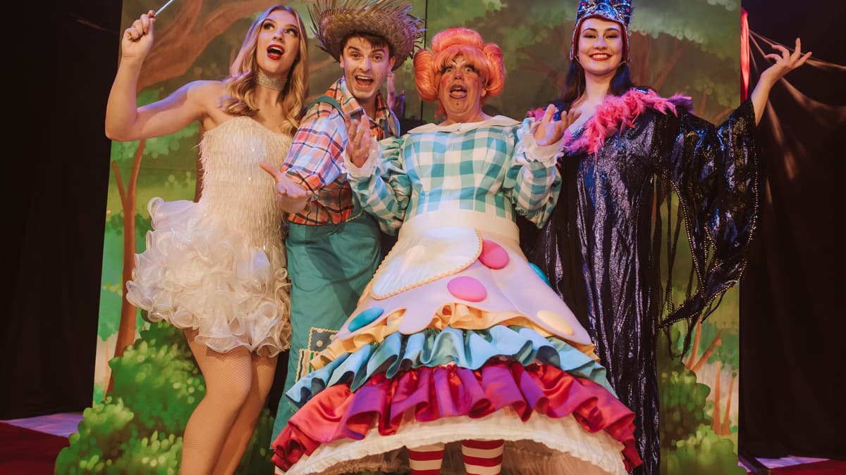 A giant of a panto arrives in the Forest next month | chepstowbeacon.co.uk
